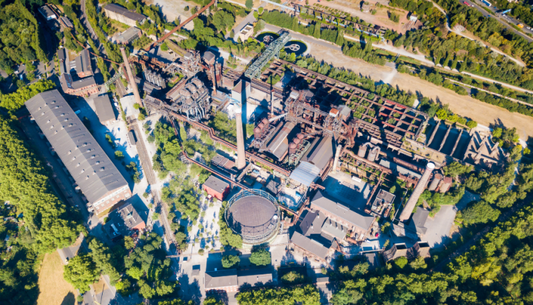 建設業におけるCO2排出量の割合とは？脱炭素に向けた取り組みも紹介！ - Sustineri｜GHG算定・カーボンニュートラル化支援SaaS